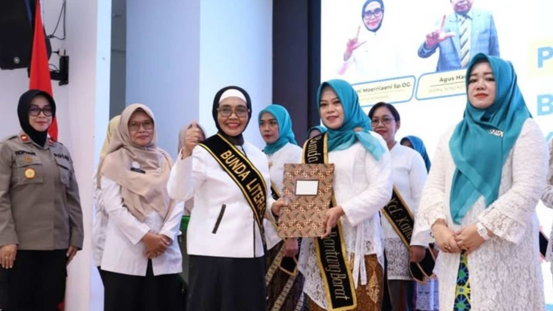 Bekesah - 18 Bunda Literasi di Bontang Dikukuhkan, Neni Moerniaeni ...