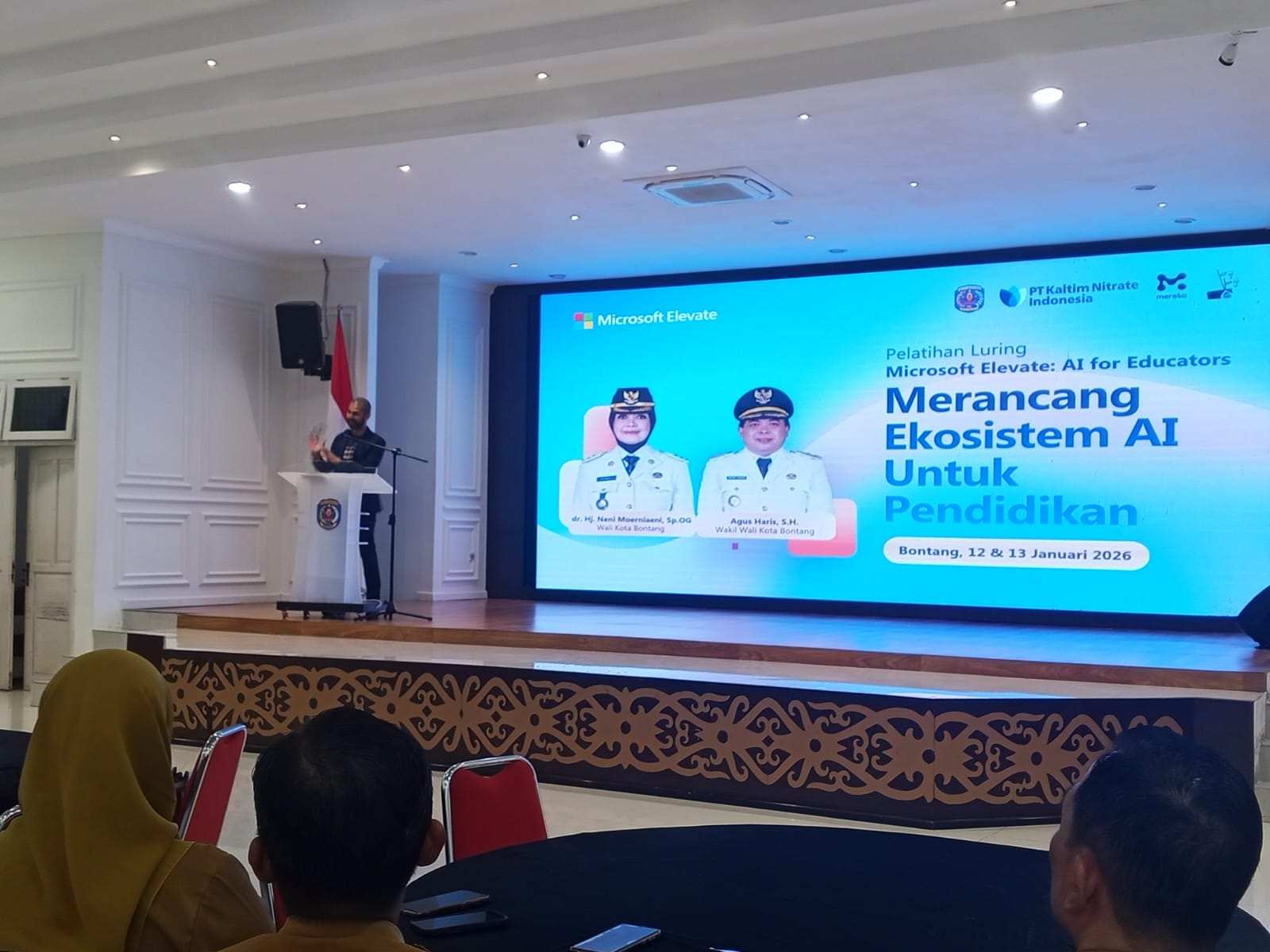 Bekesah - PT KNI Kolaborasi dengan Microsoft, Guru di Bontang Belajar AI